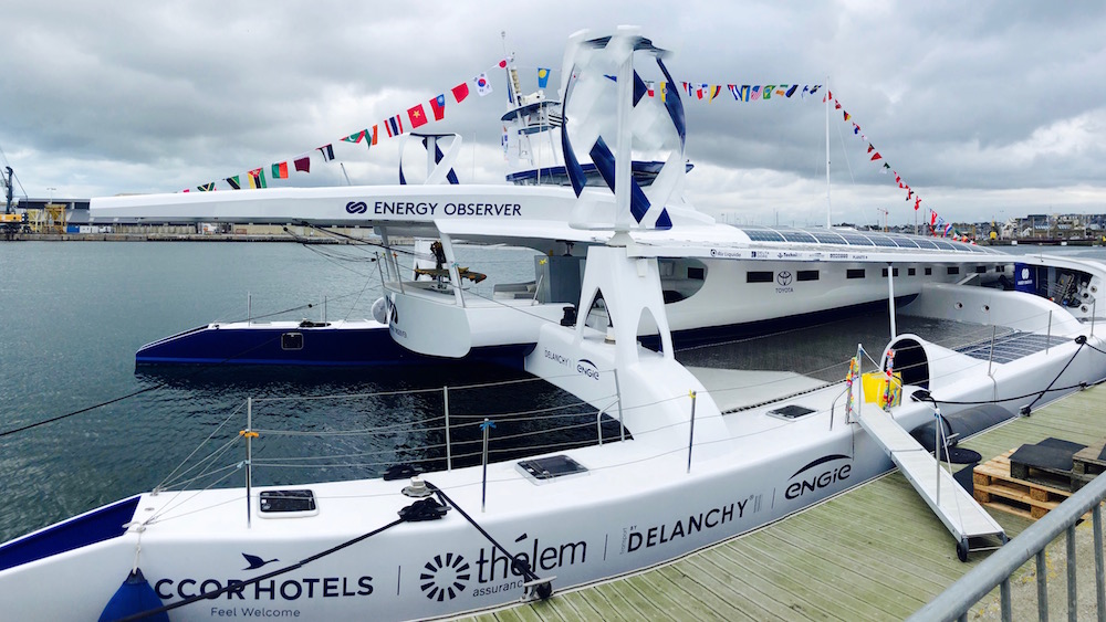 Energy Observer : escale à Saint-Malo pour le catamaran à hydrogène